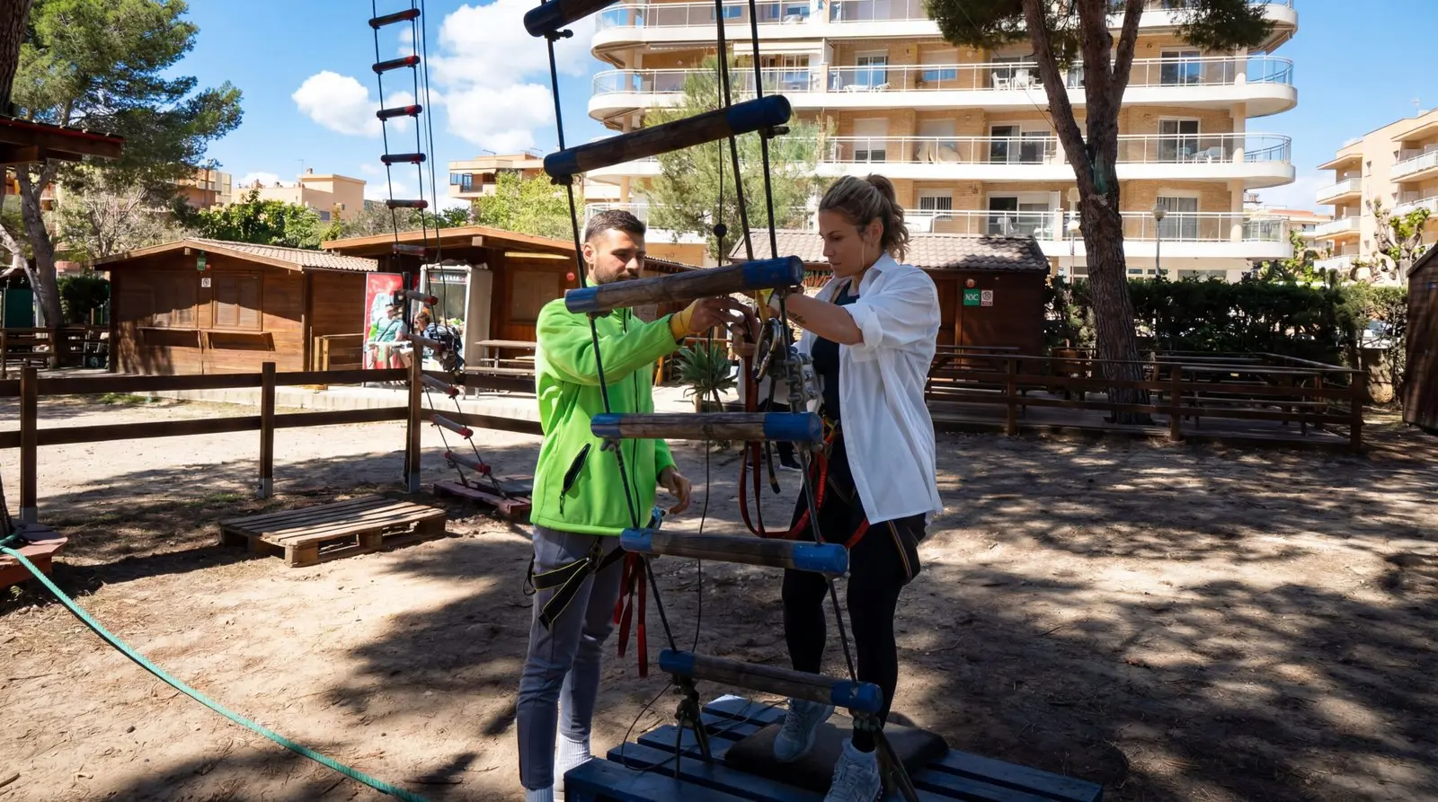 EVG & EVJF à Salou | Activités pour groupes | Bosc Aventura